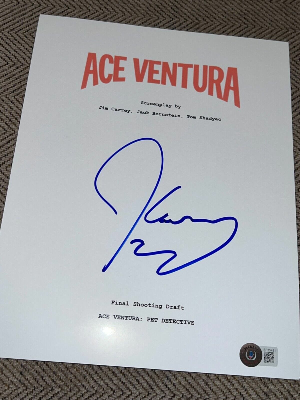 JIM CARREY SIGNED AUTOGRAPH MOVIE SCRIPT ACE VENTURA BECKETT BAS AUTO ... JIM CARREY SIGNED AUTOGRAPH MOVIE SCRIPT ACE VENTURA BECKETT BAS AUTO ...
