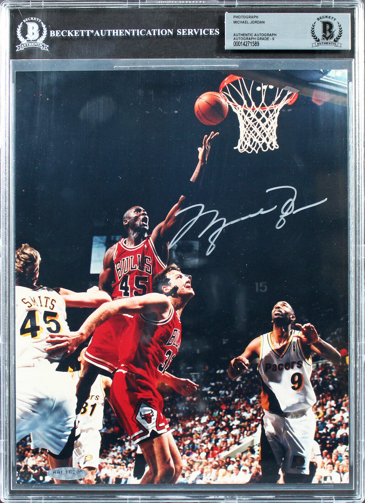 Bulls Michael Jordan Authentic Signed 8x10 Photo Auto Graded Mint 9! BAS Slabbed | Autographia