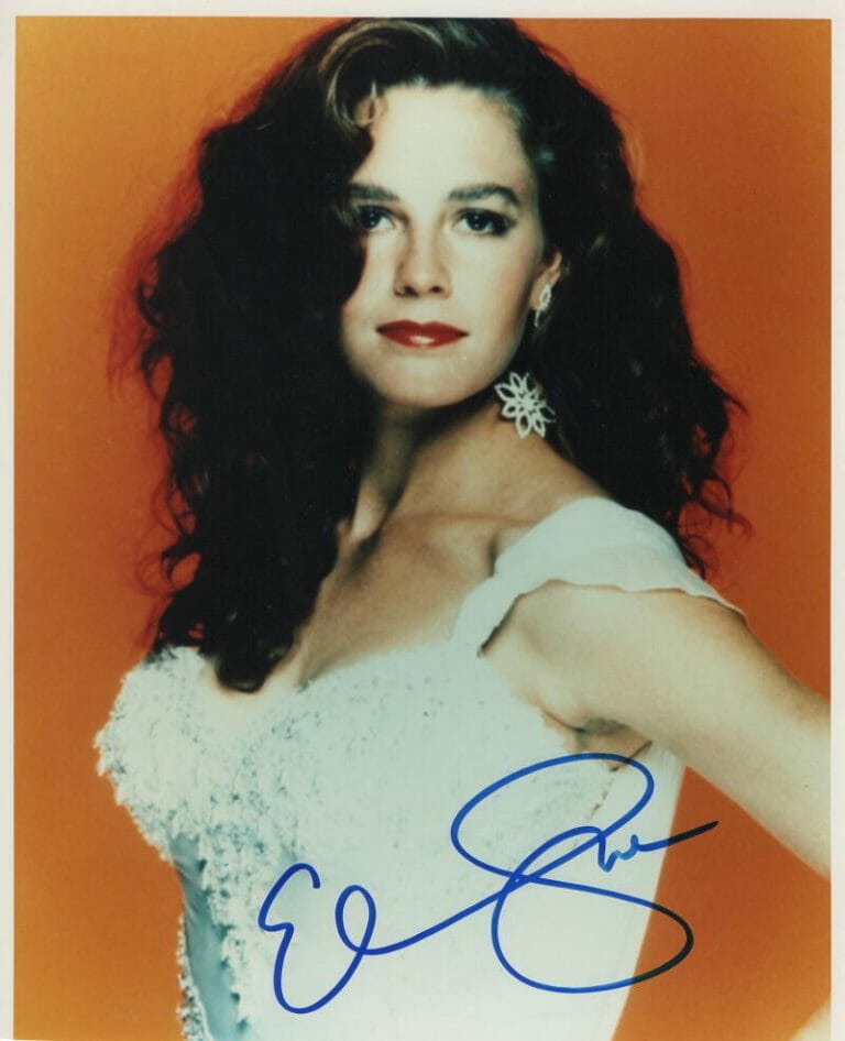 ELISABETH SHUE SIGNED AUTOGRAPH 8X10 PHOTO - YOUNG SEXY BACK TO THE FUTURE BABE | Autographia