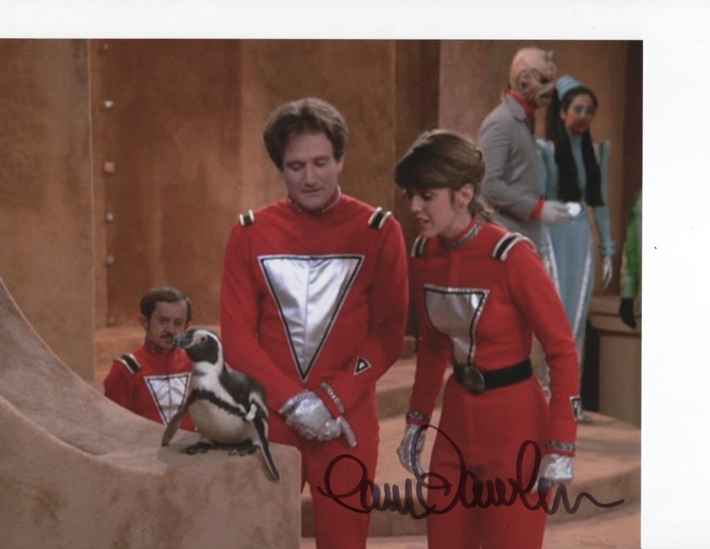 Pam Dawber Signed Mork And Mindy Red Suits 8x10 Autographia