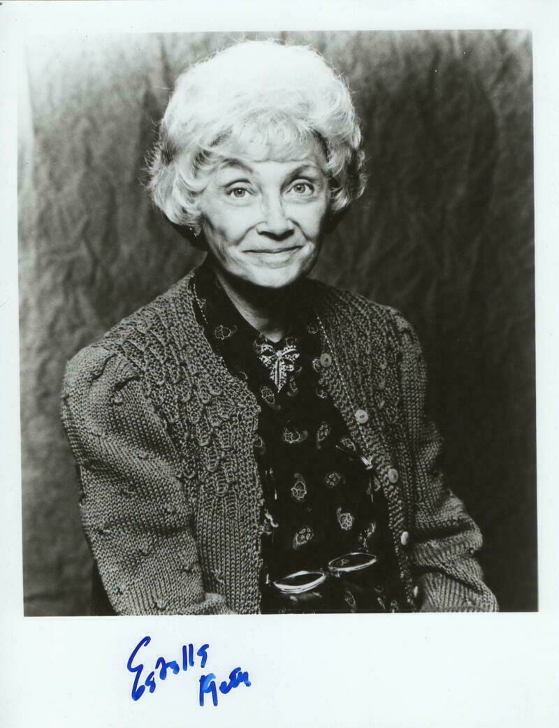 ESTELLE GETTY SIGNED AUTOGRAPH 8X10 PHOTO - SOPHIA ON THE GOLDEN GIRLS ...