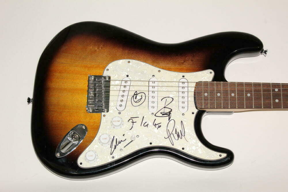 RAMMSTEIN BAND (X5) SIGNED AUTOGRAPH FENDER BRAND ELECTRIC GUITAR ...