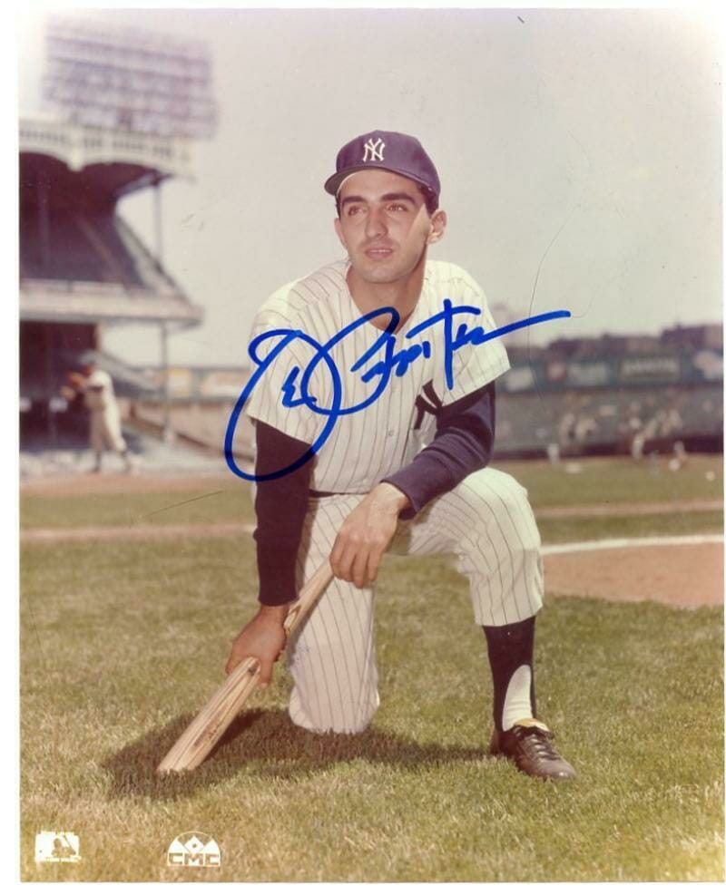 JOE PEPITONE NEW YORK YANKEES ON KNEE SIGNED AUTOGRAPHED 8X10 PHOTO W ...