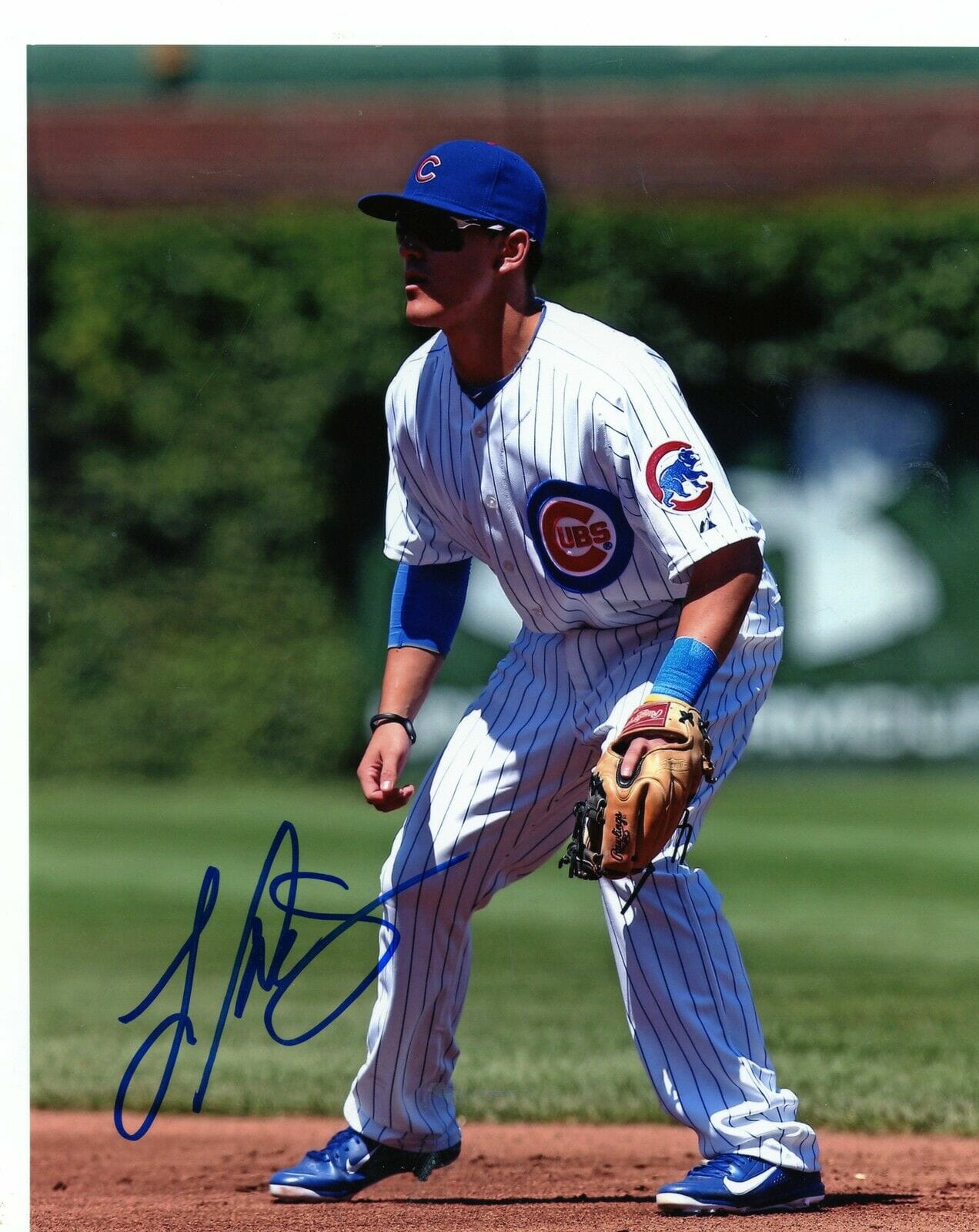 LOGAN WATKINS FIELDING CHICAGO CUBS SIGNED AUTOGRAPHED 8X10 PHOTO Opens ...
