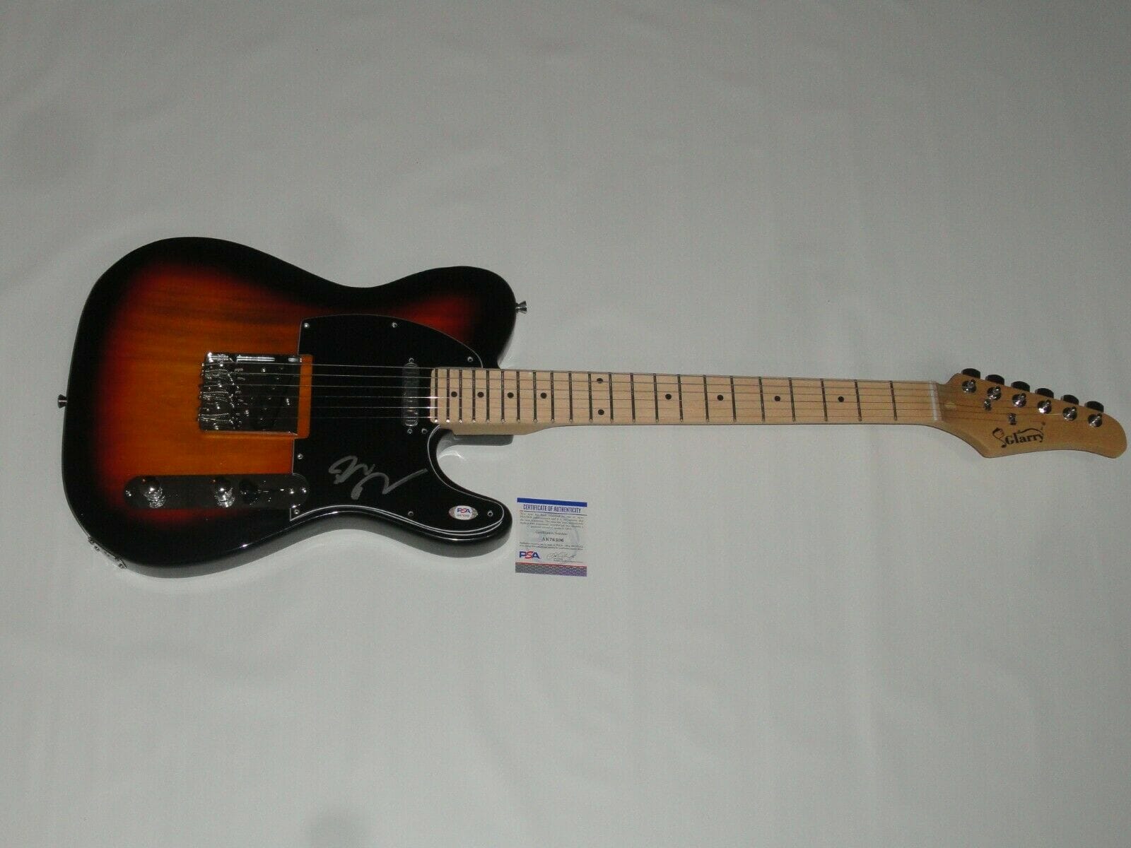 DARIUS RUCKER SIGNED SUNBURST ELECTRIC GUITAR COUNTRY LEGEND PSA COA ...