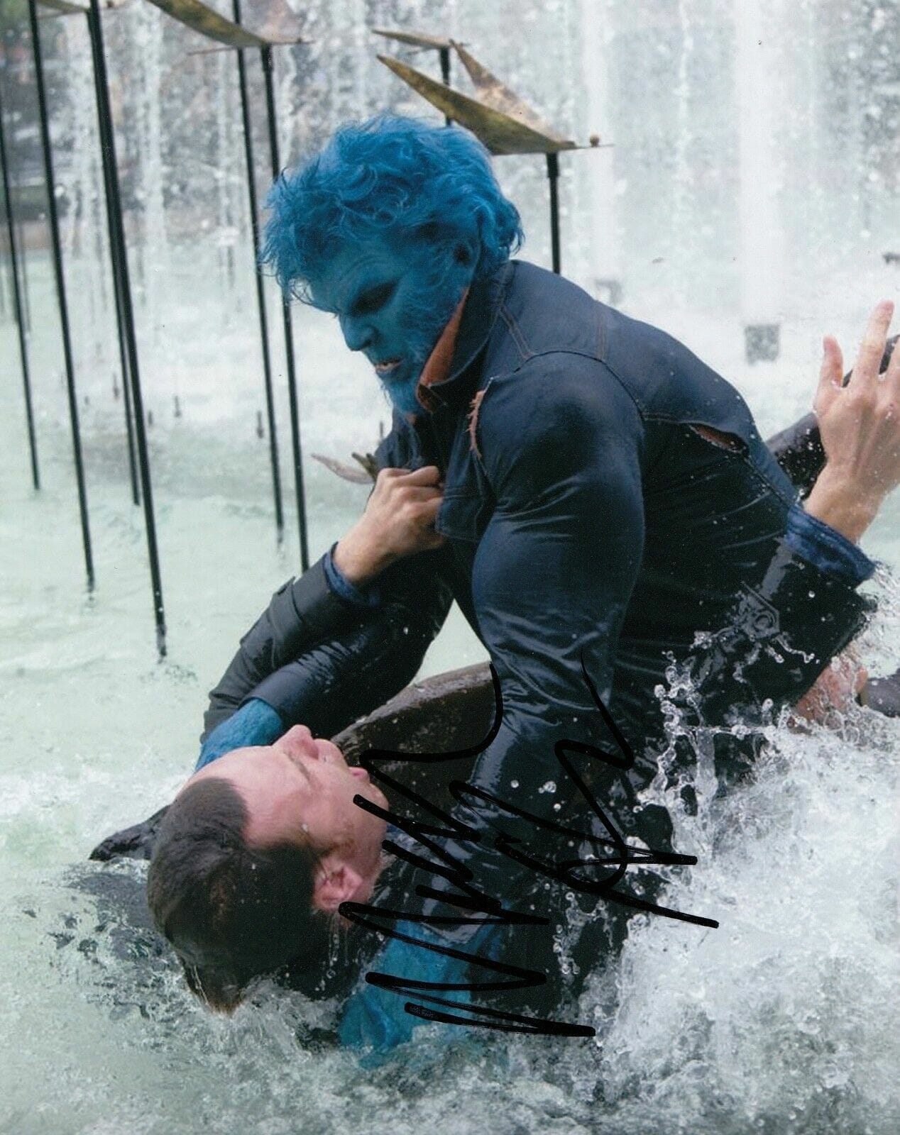 NICHOLAS HOULT signed (X-MEN) MOVIE 8X10 photo *BEAST - HANK* W/COA ...