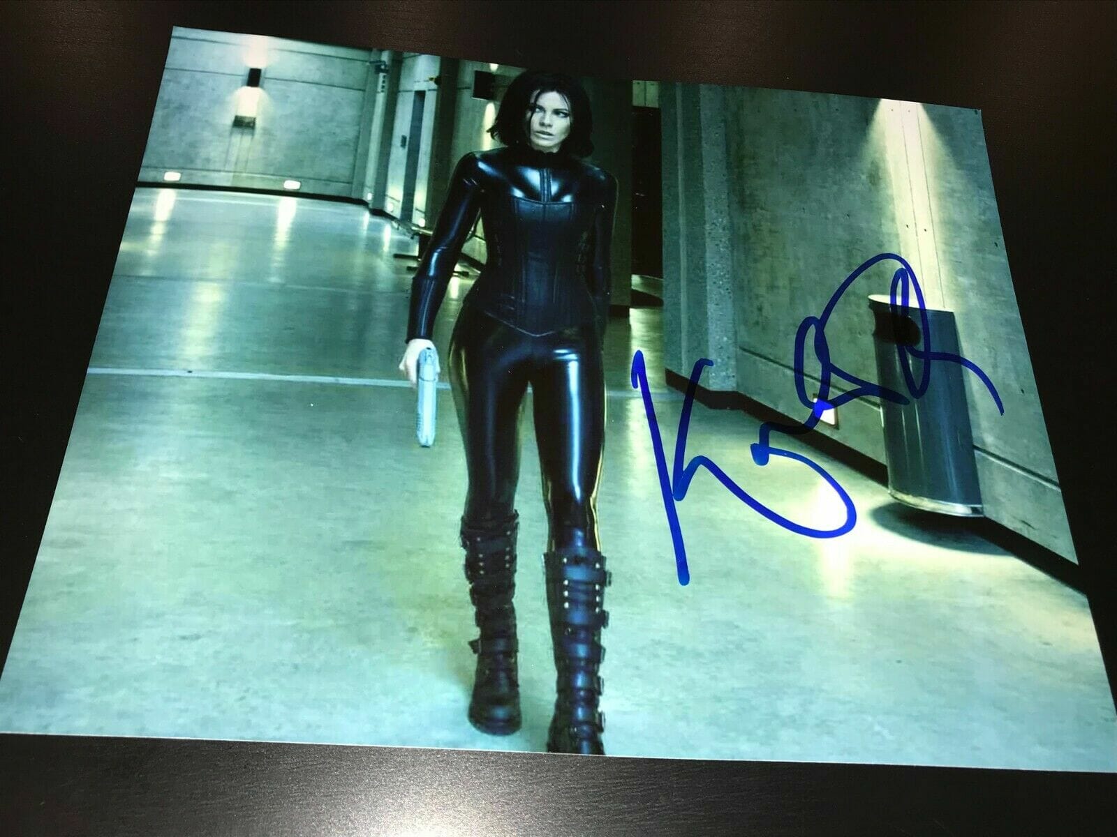 KATE BECKINSALE SIGNED AUTOGRAPH 8x10 PHOTO UNDERWORLD ACTION BECKETT ...