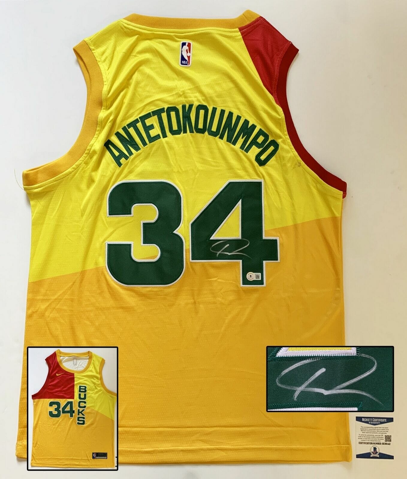 Milwaukee Bucks Giannis Antetokounmpo Signed Jersey Beckett BAS COA ...