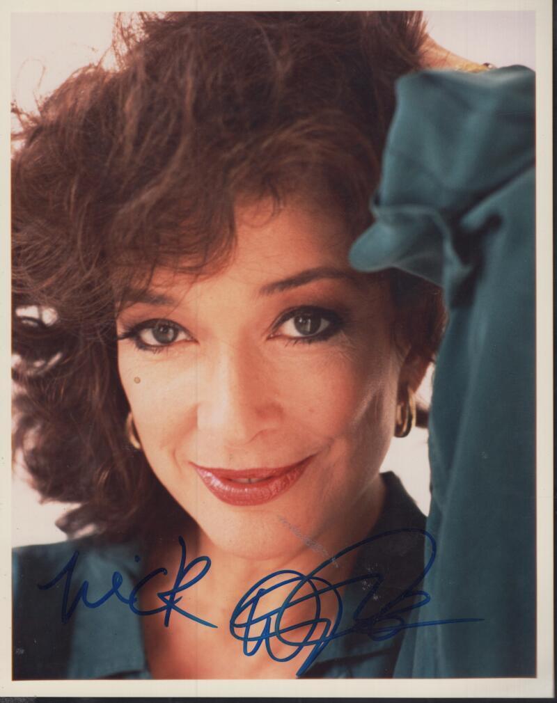 DIXIE CARTER ACTRESS SIGNED AUTOGRAPHED 8X10 PHOTO W/ COA | Autographia