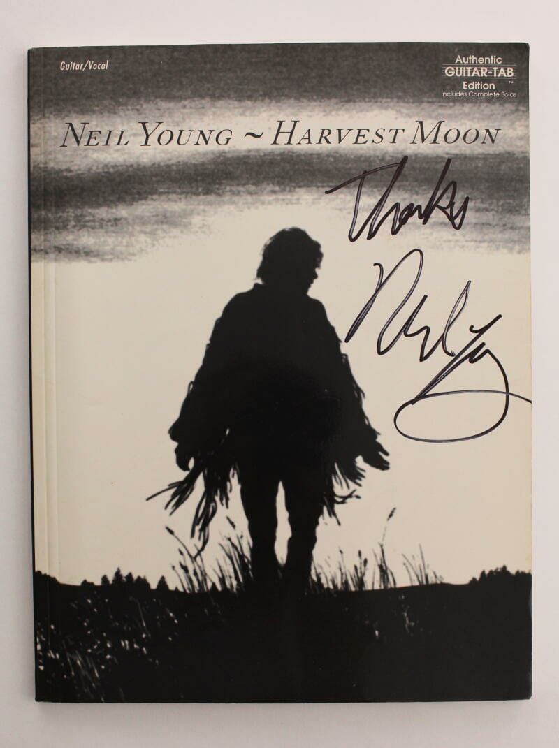 NEIL YOUNG SIGNED AUTOGRAPH HARVET MOON SHEET MUSIC BOOK VERY RARE ...