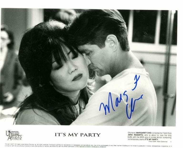 MARGARET CHO ACTRESS "IT'S MY PARTY" SIGNED AUTOGRAPHED 8X10 PHOTO W ...