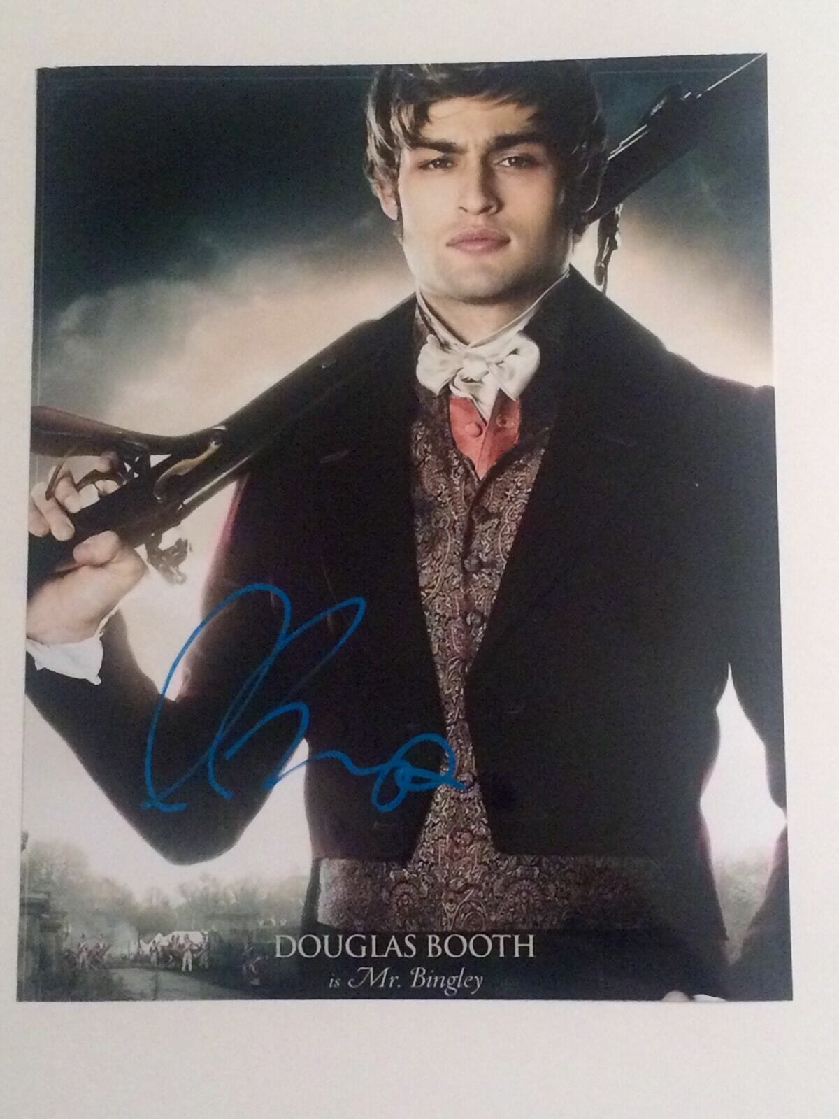 Douglas Booth Hand Signed 8x10 PRIDE + PREJUDICE + ZOMBIES | Autographia
