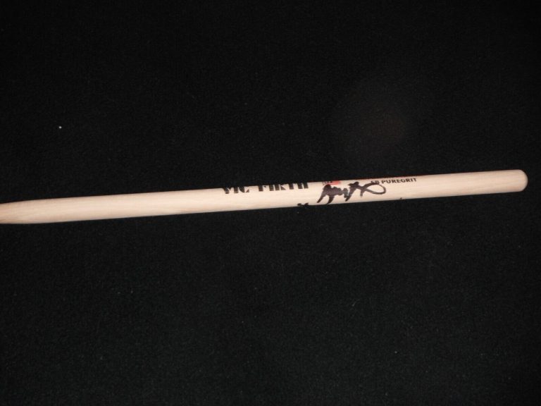 THE MUSE DOMINIC HOWARD SIGNED VIC FIRTH DRUMSTICK Opens in a new ...