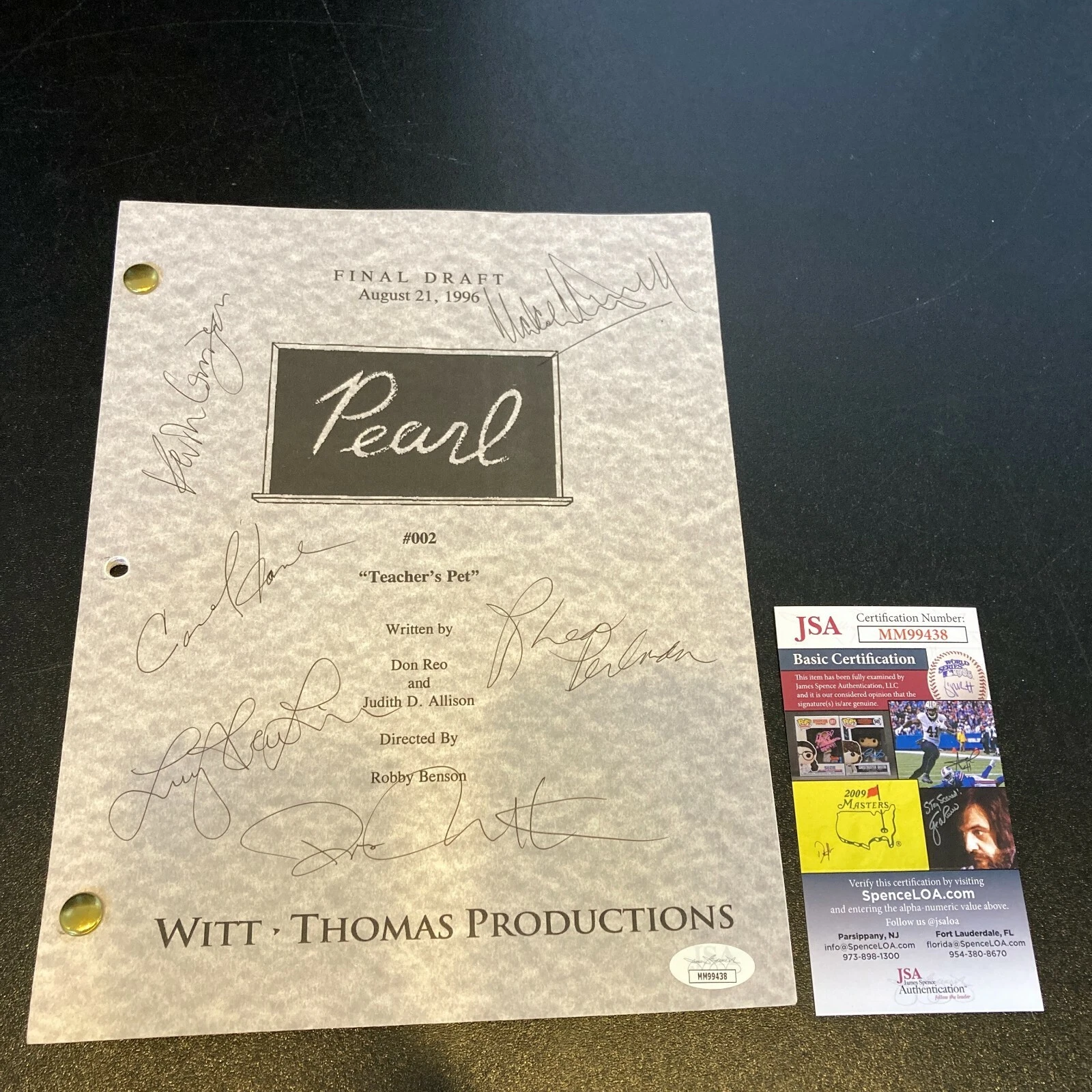 Cast Signed Pearl Movie Script JSA COA Malcolm McDowell Rhea Perlman ...
