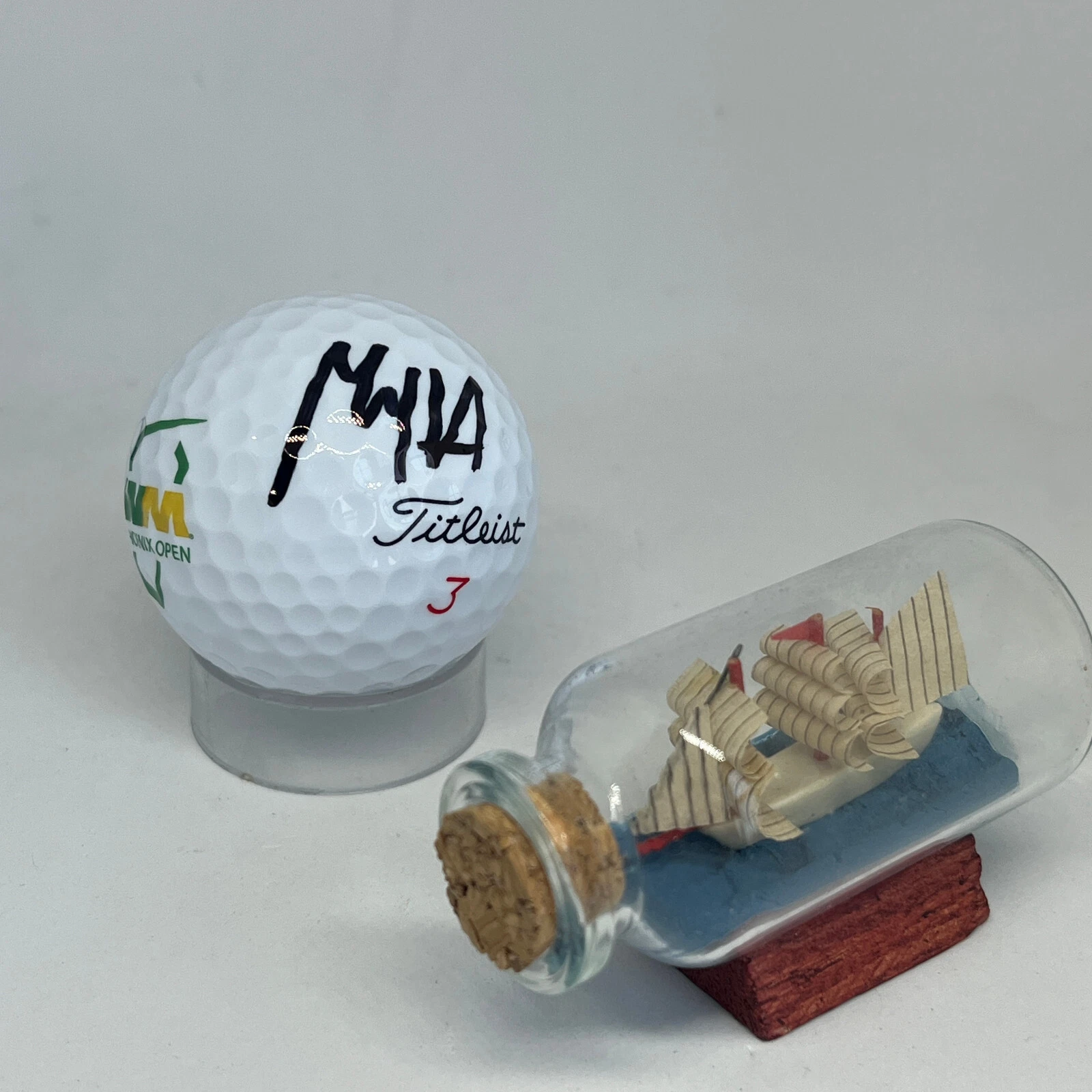 Max Homa signed Waste Management Logo Golf Ball JSA COA PGA Auto A3588 ...