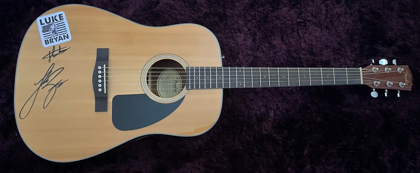 Luke Bryan Sexy Body Signed Autographed Acoustic Guitar Beckett ...