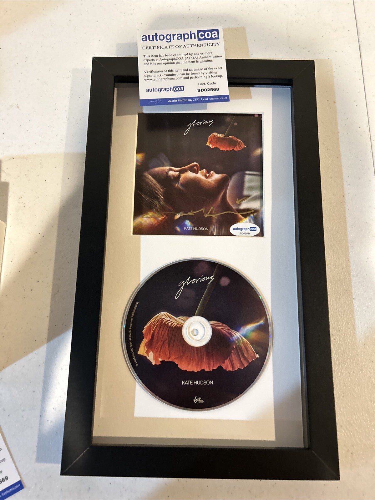 KATE HUDSON SIGNED AUTOGRAPH FRAMED CD DISPLAY ACOA GLORIOUS ACTRESS ...