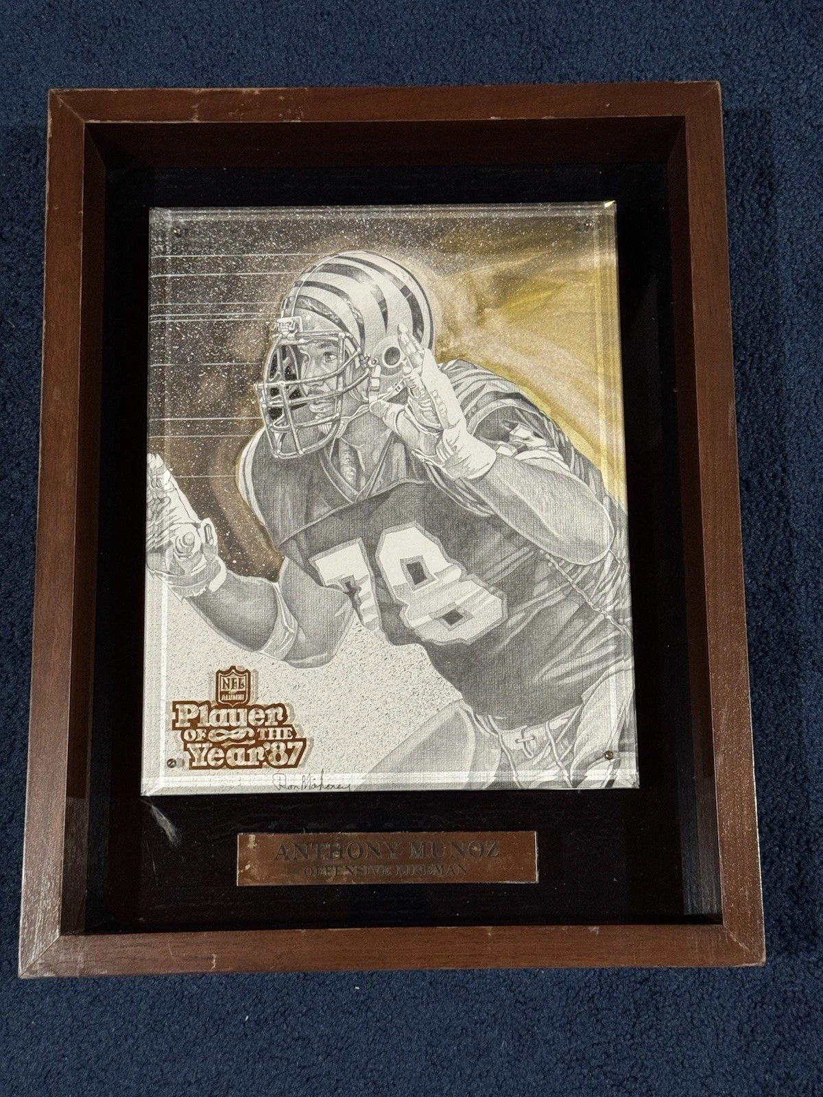 PERSONALLY OWNED Anthony Munoz 1987 NFL Alumni Player of Year Award ...