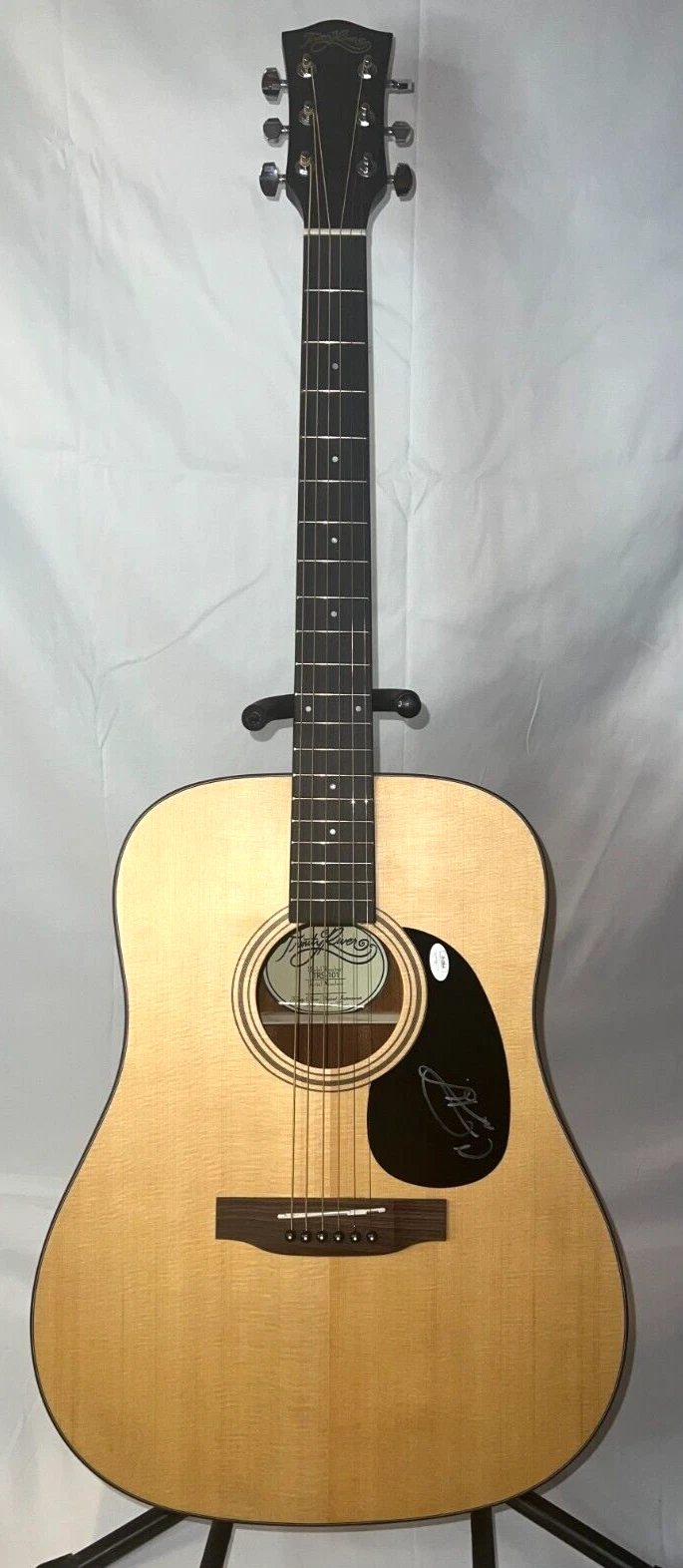 Carrie Underwood REAL hand SIGNED full sz Trinity River acoustic guitar ...