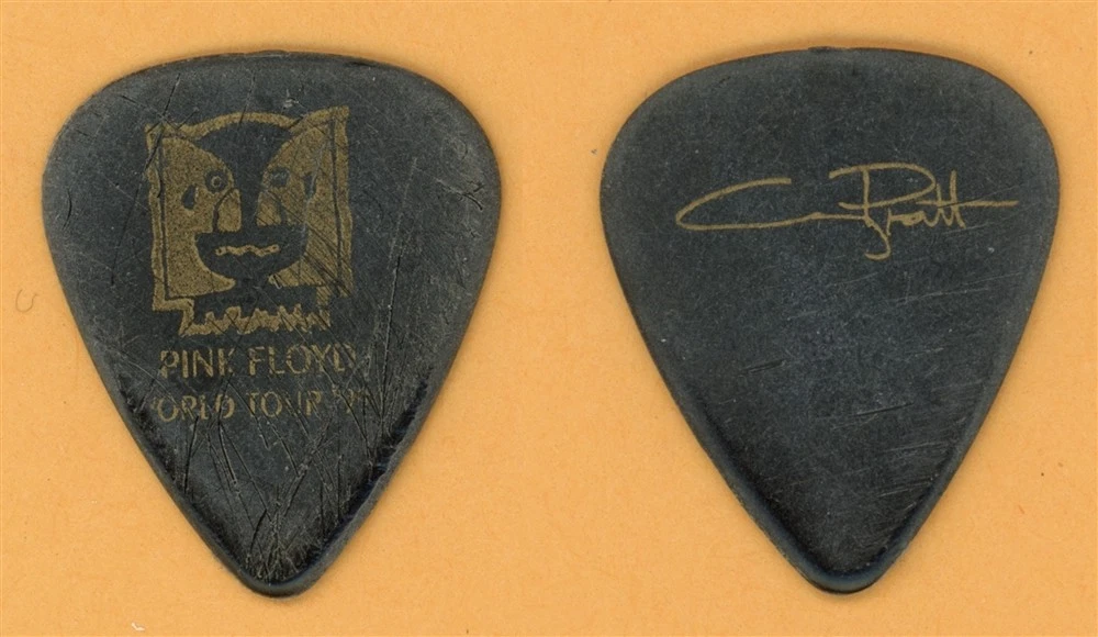 Pink Floyd Guy Pratt Vintage Guitar Pick - 1994 Division Bell Tour ...