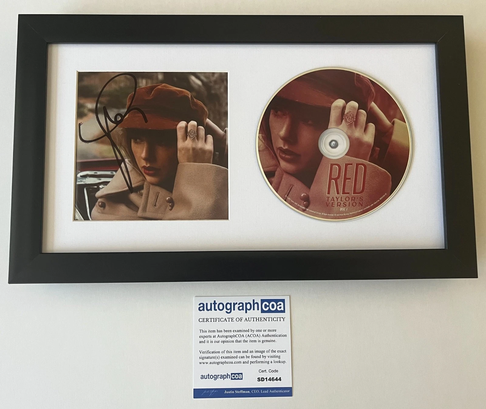 TAYLOR SWIFT SIGNED RED FRAMED & MATTED CD & AUTOGRAPH COA ACOA ...
