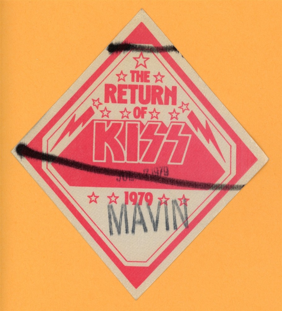 Kiss "The Return of Kiss" Vintage Satin Cloth Backstage Pass - 1979 ...
