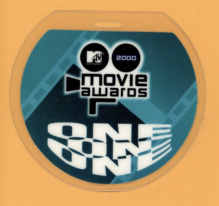 MTV 2000 Movie Awards Tour One on One Laminated Backstage Pass ...