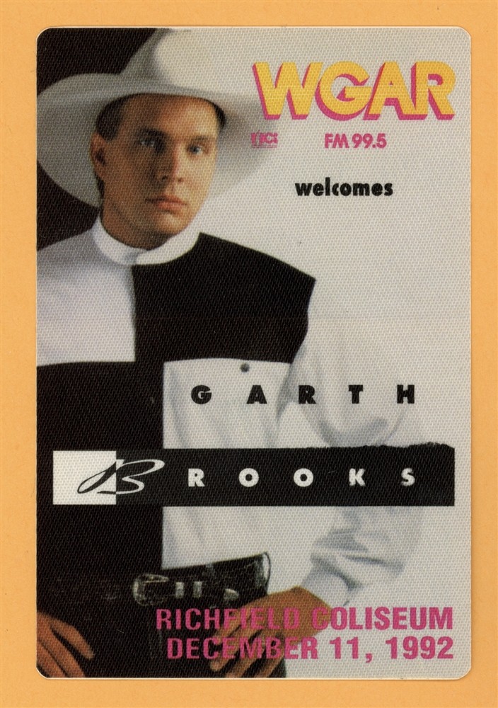 Garth Brooks 1992 WGAR Concert Tour Backstage Pass | Autographia