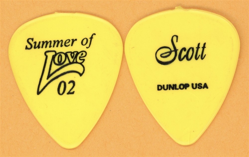 Heart Scott Olson Signature Yellow Guitar Pick - 2002 Summer of Love ...