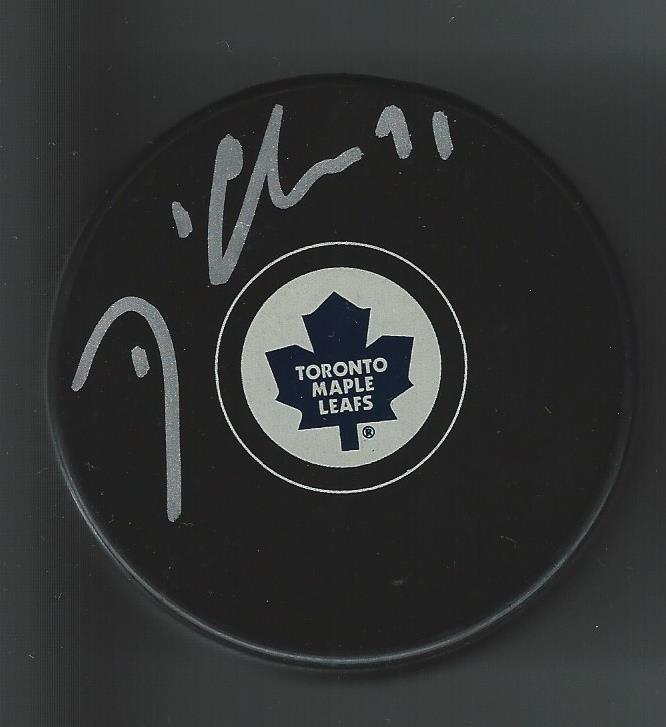 David CLARKSON Signed TORONTO MAPLE LEAFS Puck | Autographia
