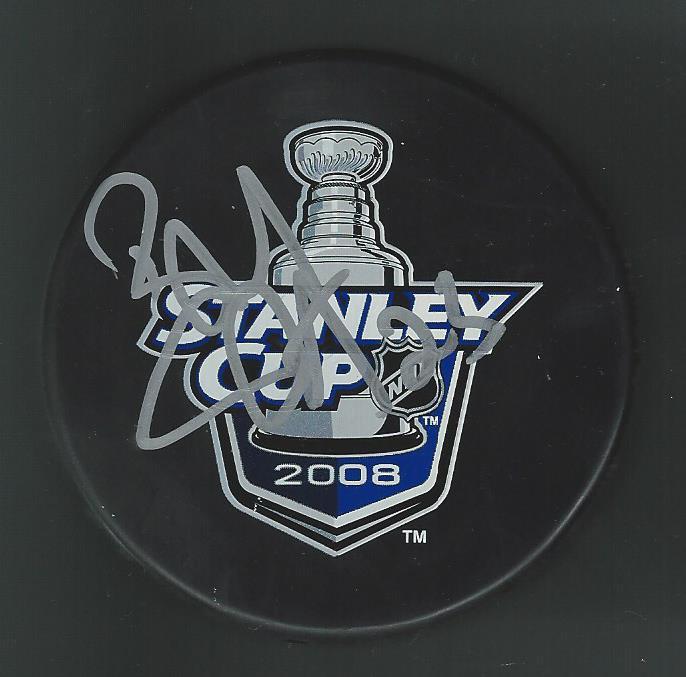 Brad Stuart Signed Detroit Red Wings 2008 Stanley Cup Champions Logo ...