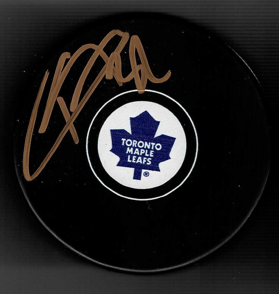 Kris Versteeg Signed Toronto Maple Leafs Puck | Autographia