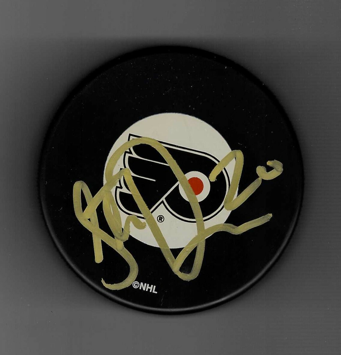 Steve Downie Signed Philadelphia Flyers Puck Signed In Gold | Autographia