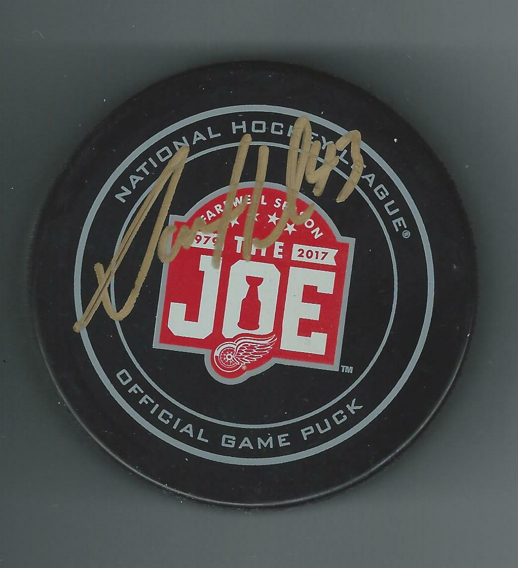 Darren Helm Signed Detroit Red Wings Joe Louis Arena JLA Final Season ...