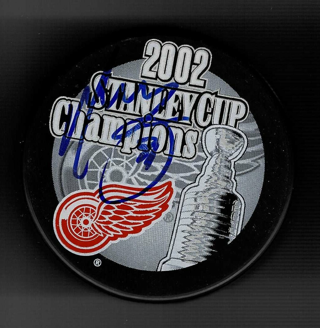 Manny Legace Signed Detroit Red Wings 2002 Stanley Cup Champions Puck ...