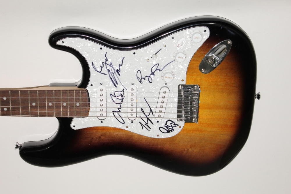 BAND OF HORSES FULL BAND (X5) SIGNED AUTOGRAPH FENDER BRAND ELECTRIC ...