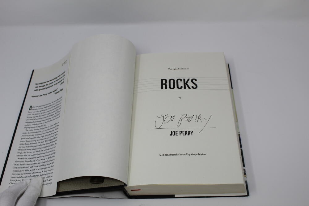 JOE PERRY SIGNED AUTOGRAPH ROCKS BOOK - AEROSMITH, GET A GRIP, TOYS IN ...