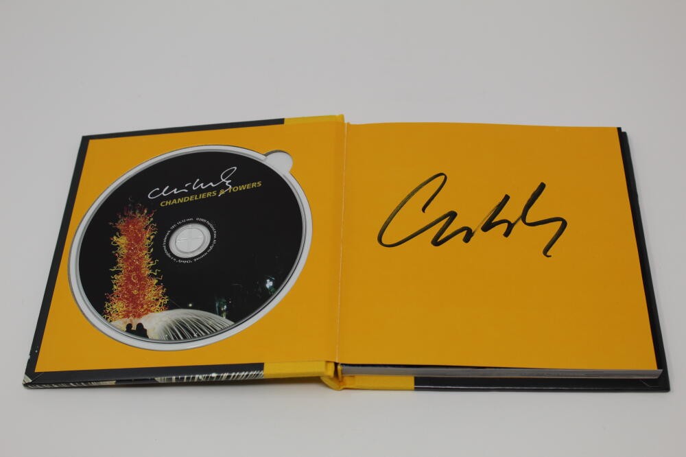 DALE CHIHULY SIGNED AUTOGRAPH "CHANDELIERS AND TOWERS " BOOK - VERY ...