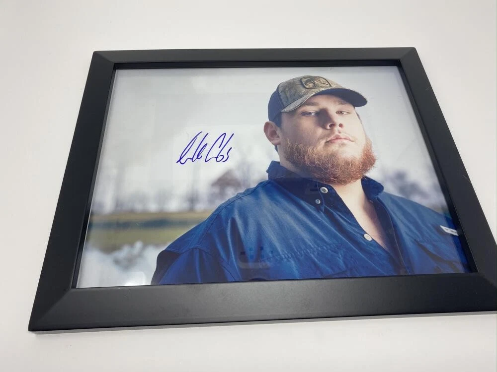 LUKE COMBS SIGNED AUTOGRAPH 11X14 PHOTO FRAMED TO HANG - THIS ONE'S FOR ...