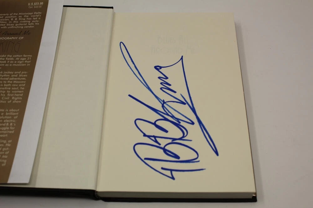 BB KING SIGNED AUTOGRAPH "BLUES ALL AROUND ME" BOOK - THE KING OF THE ...