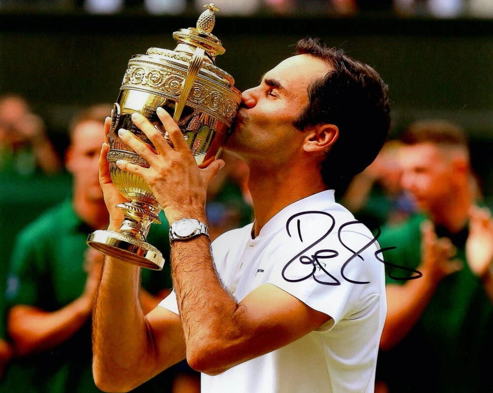 ROGER FEDERER SIGNED AUTOGRAPH 8X10 PHOTO - KISSING TROPHY, GRAM SLAM ...