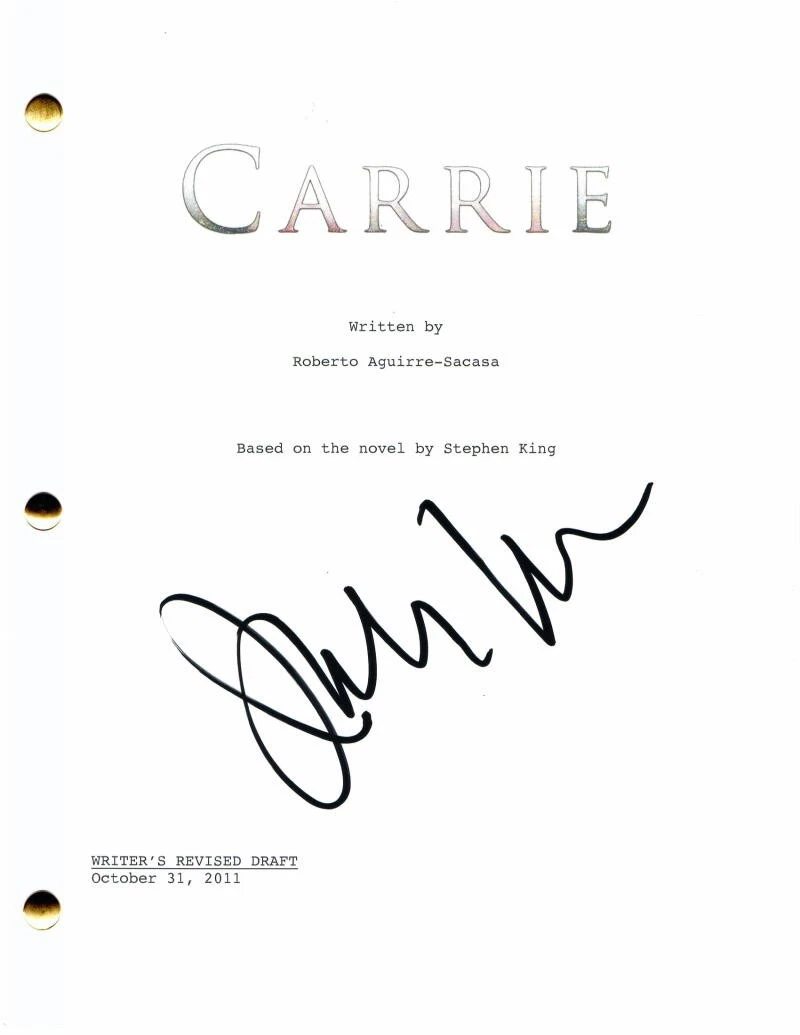 JULIANNE MOORE SIGNED AUTOGRAPH CARRIE FULL MOVIE SCRIPT - CHLOE GRACE ...