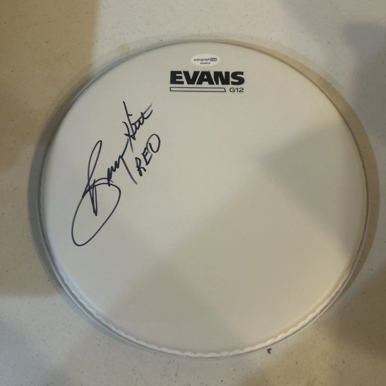 BRYAN HITT SIGNED AUTOGRAPH DRUMHEAD ACOA REO SPEEDWAGON DRUMMER ...