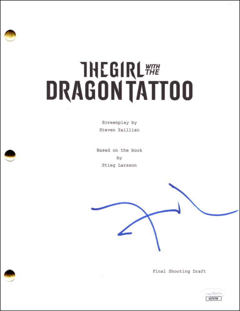 David Fincher Signed Autograph The Girl with the Dragon Tattoo Script w ...