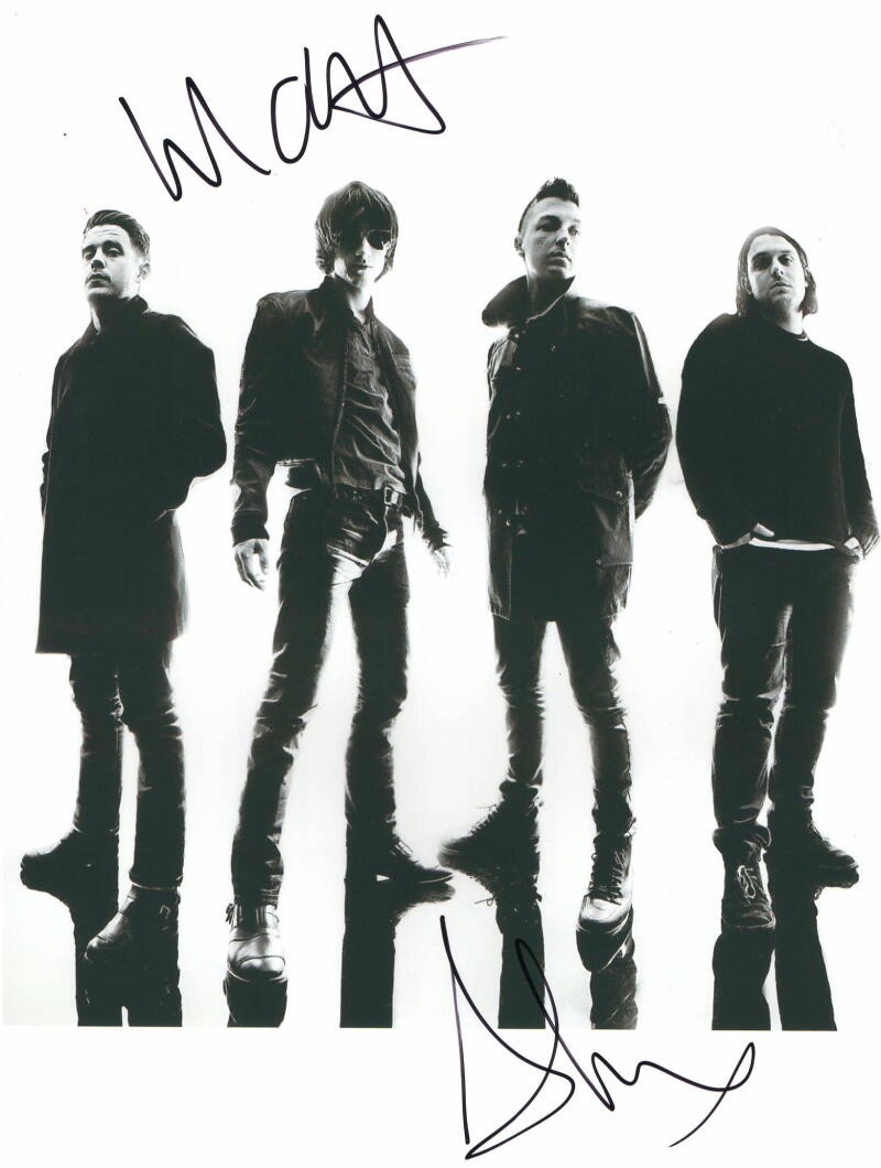 ALEX TURNER & MATT HELDERS SIGNED AUTOGRAPH 8x10 PHOTO - ARCTIC MONKEYS ...