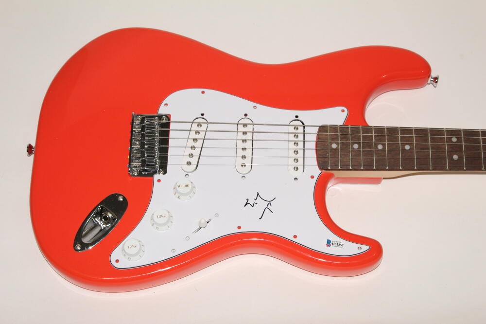 LIN-MANUEL MIRANDA SIGNED AUTOGRAPH FENDER ELECTRIC GUITAR - HAMILTON ...
