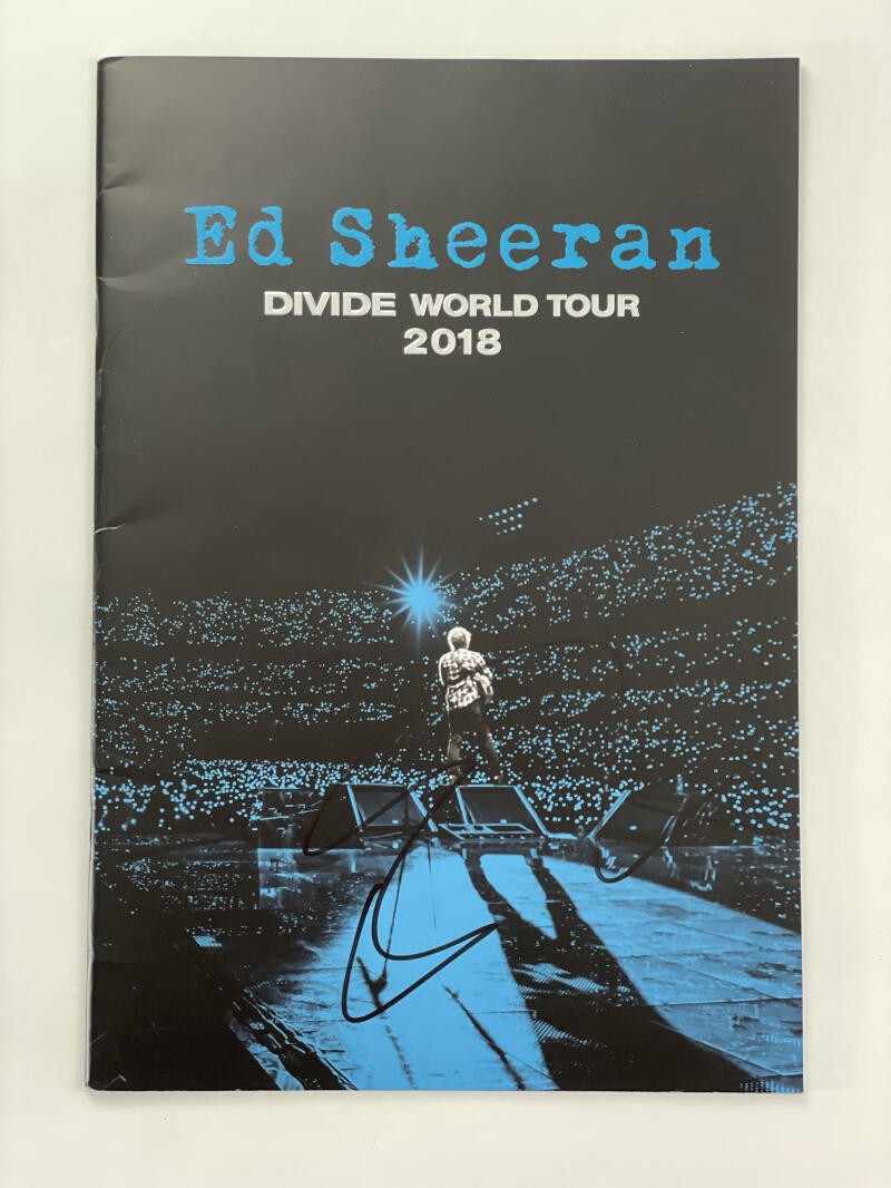 ED SHEERAN SIGNED AUTOGRAPH 2018 DIVIDE WORLD TOUR BOOK PROGRAM REAL ...