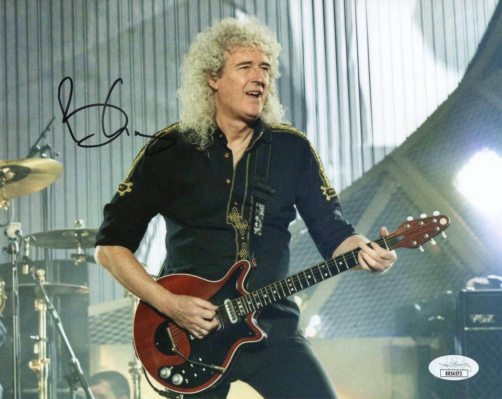 BRIAN MAY SIGNED AUTOGRAPH 8X10 PHOTO - QUEEN GUITAR, A NIGHT AT THE ...