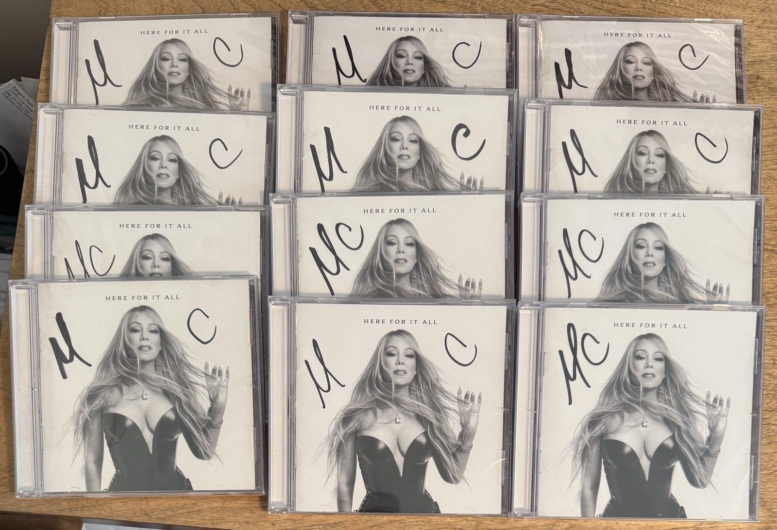 MARIAH CAREY SIGNED AUTOGRAPHED 2025 HERE FOR IT ALL SIGNED BOOKLET ...