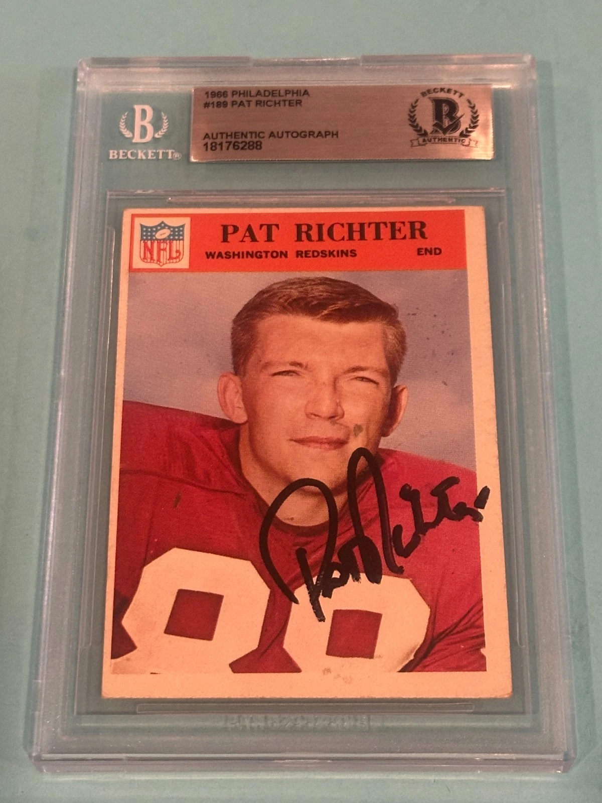 PAT RICHTER Signed 1966 PHILADELPHIA Card #189 Beckett BAS | Autographia